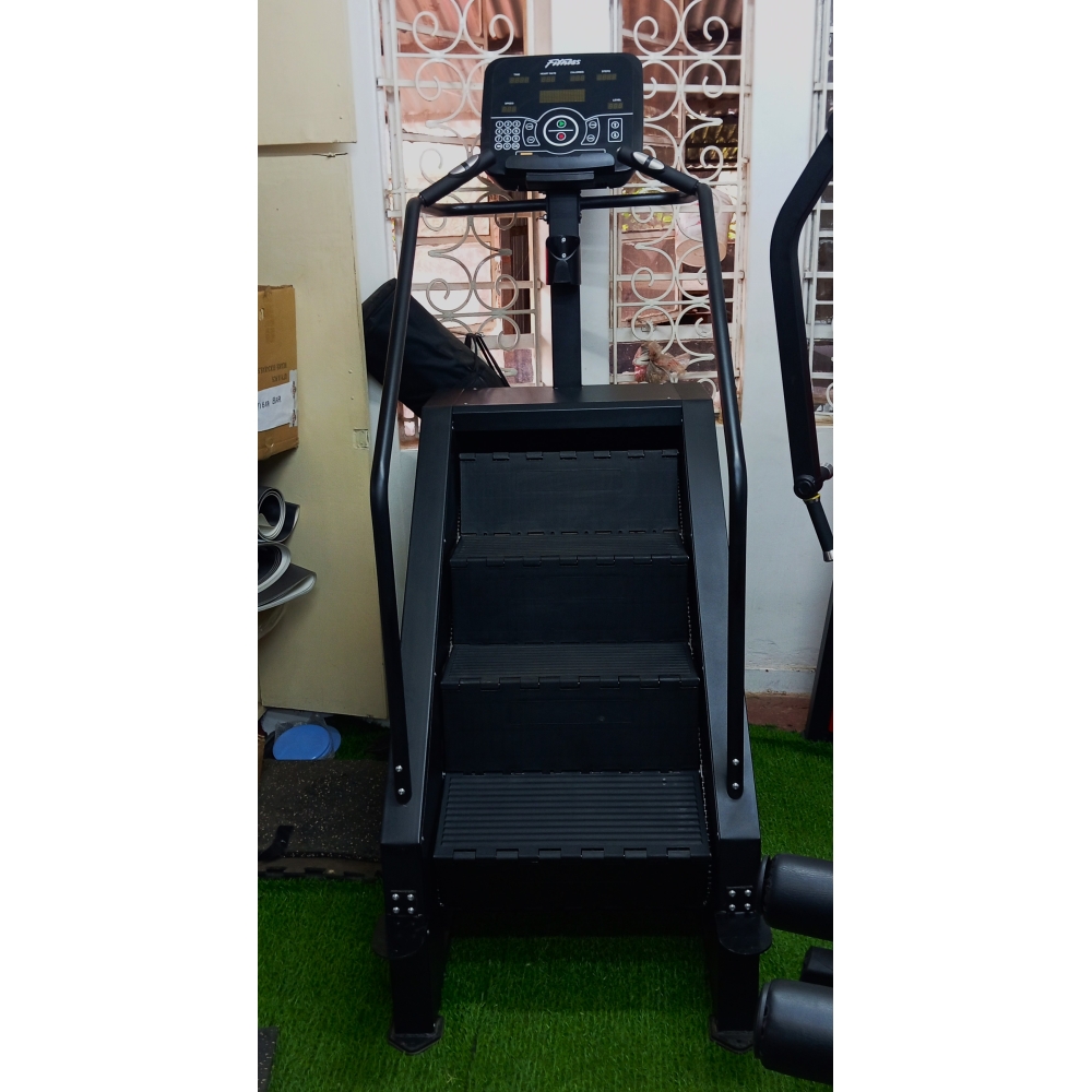 Stair Master Machine ( Commercial ) - Home Gym Equipments